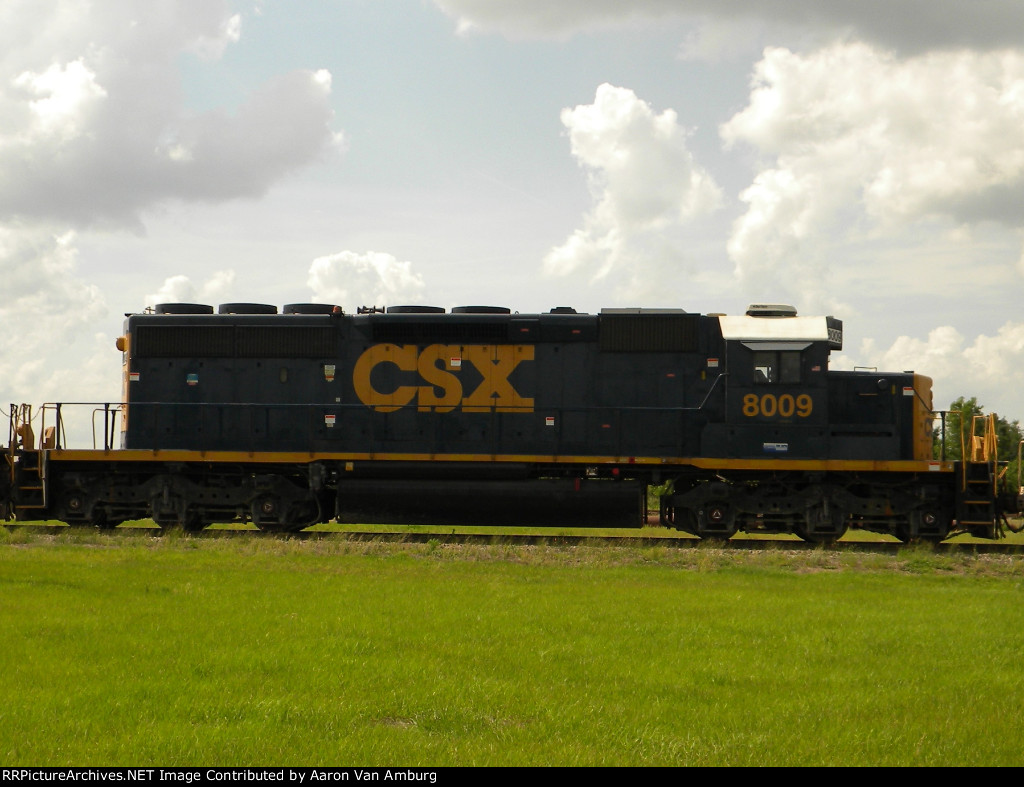 CSX 8009